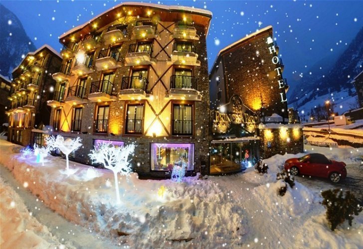 Férias na neve: Ski e Snowboard em Espanha, Andorra e Alpes - Esquiades.com