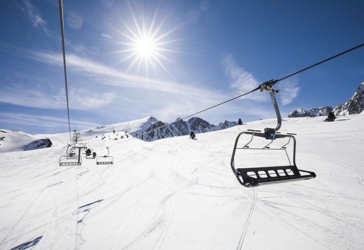 Ofertas esquí Andorra, España y Francia - Esquiades.com