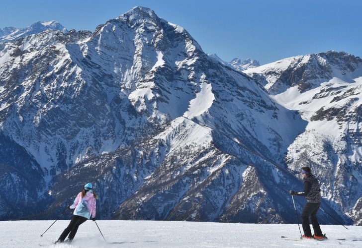 Ofertas esquí Andorra, España y Francia - Esquiades.com